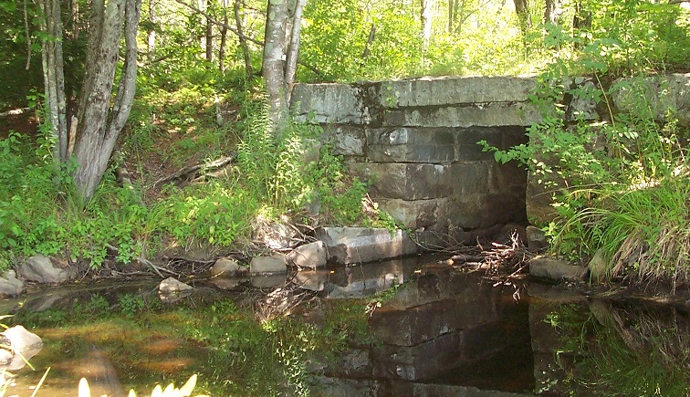 Branch Stream Cattle Tunnel – Mousam Way Land Trust